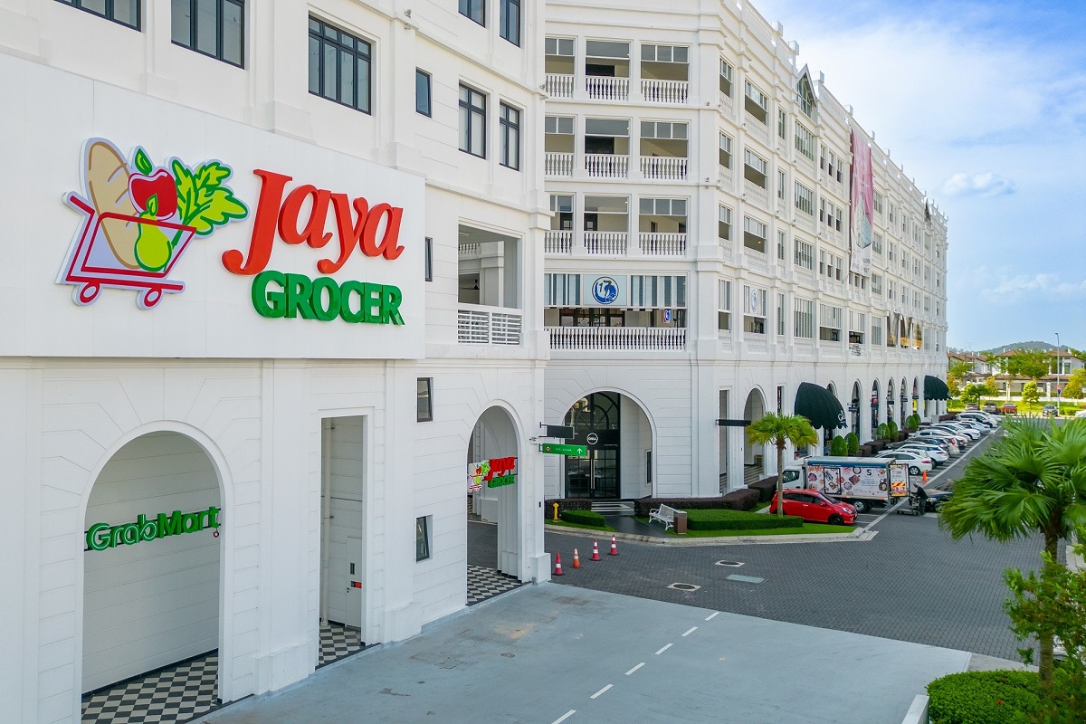 Jaya Grocer launches largest outlet in Johor