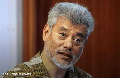 Economist Jomo is third holder of Tun Hussein Onn Chair