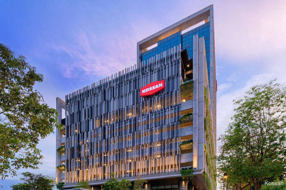 Kossan's 4Q earnings surge on lower production costs
