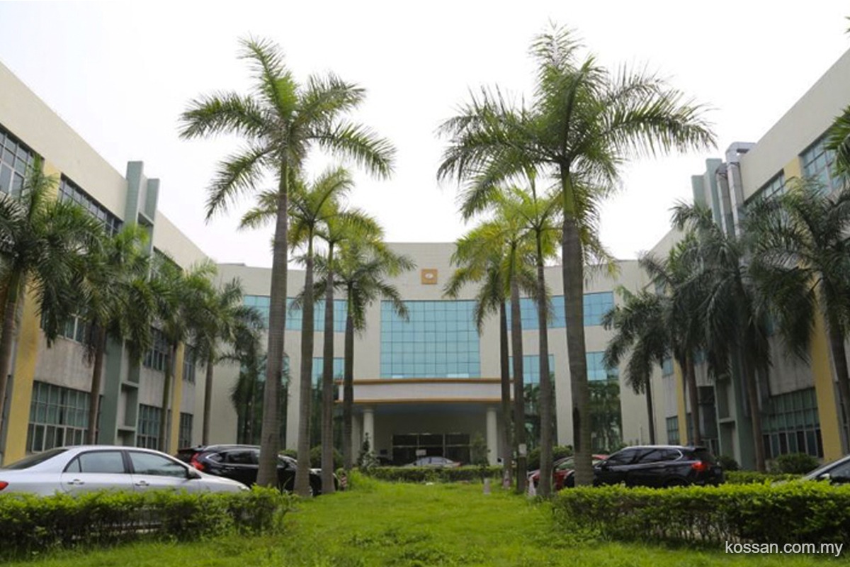 Kossan not fully out of the woods, say analysts, as it faces supply ...