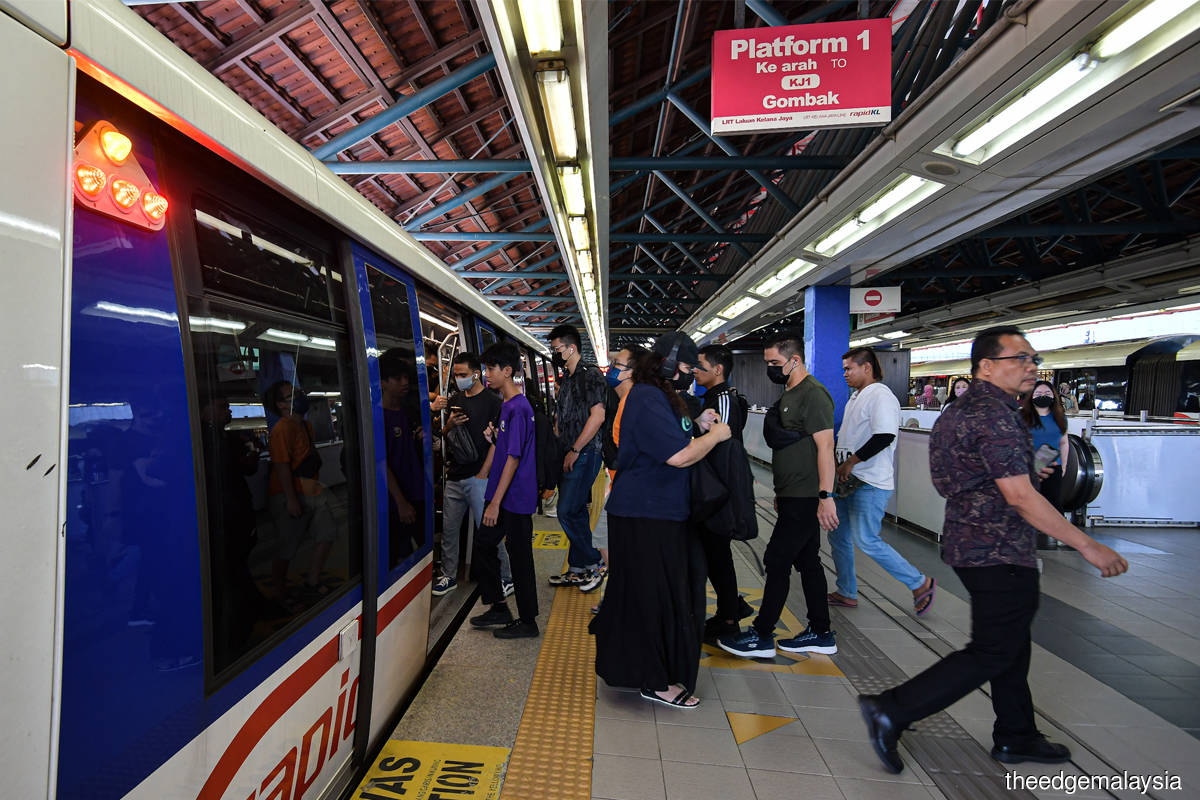 RM4.7 bil revival of five LRT3 stations raises eyebrows