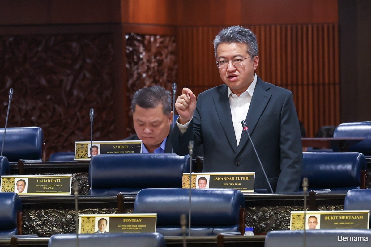 Putrajaya to consider GST return only when median income hits RM4,000