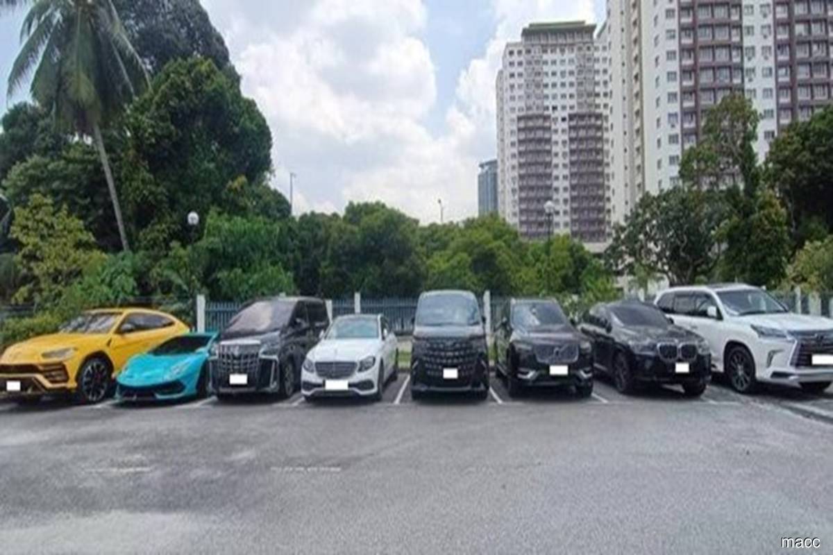 MACC: 11 held, eight luxury vehicles seized in smuggling, bribery probe ...