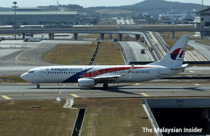 London-bound MAS flight turns back after engine trouble