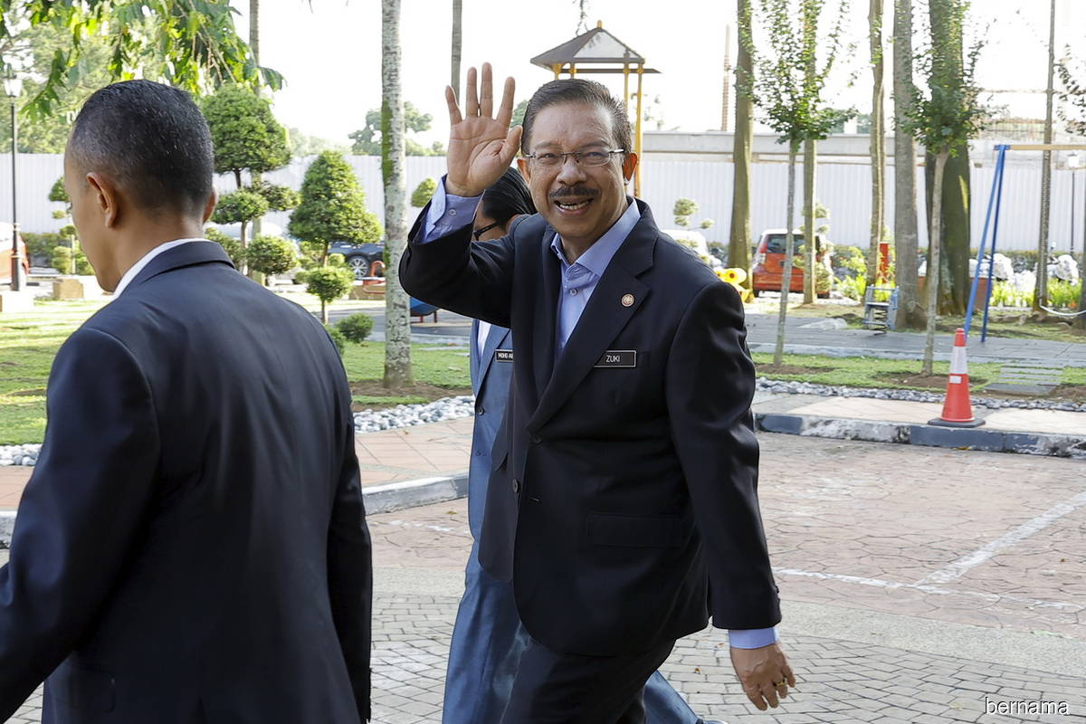 Mohd Zuki retires as 15th chief secretary to govt, willing to continue ...