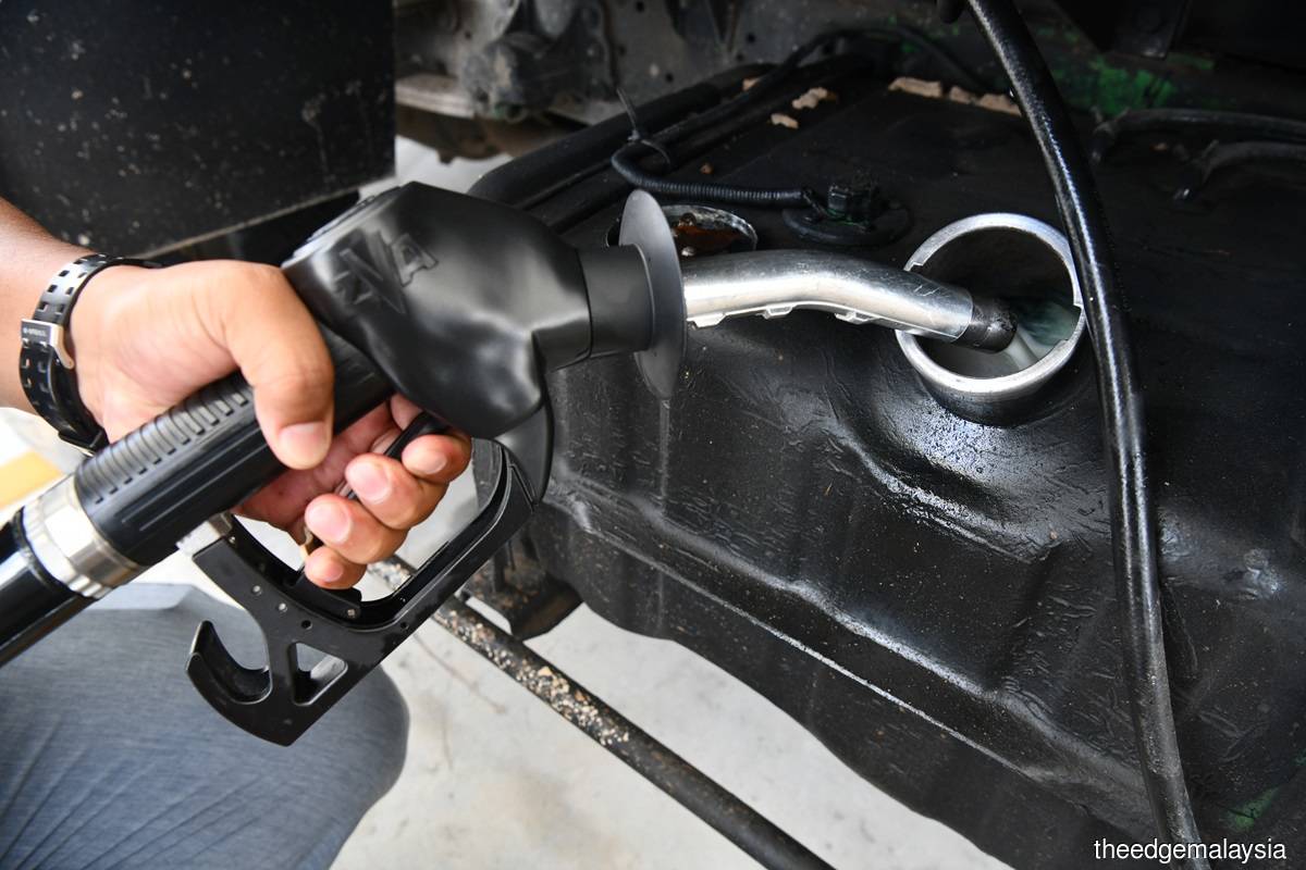 Contractor held for purchasing diesel using 15 containers without permit