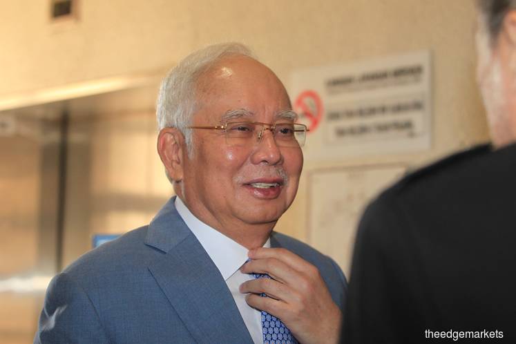 Court to hear Najib's bid to have expert witness examine signature next ...