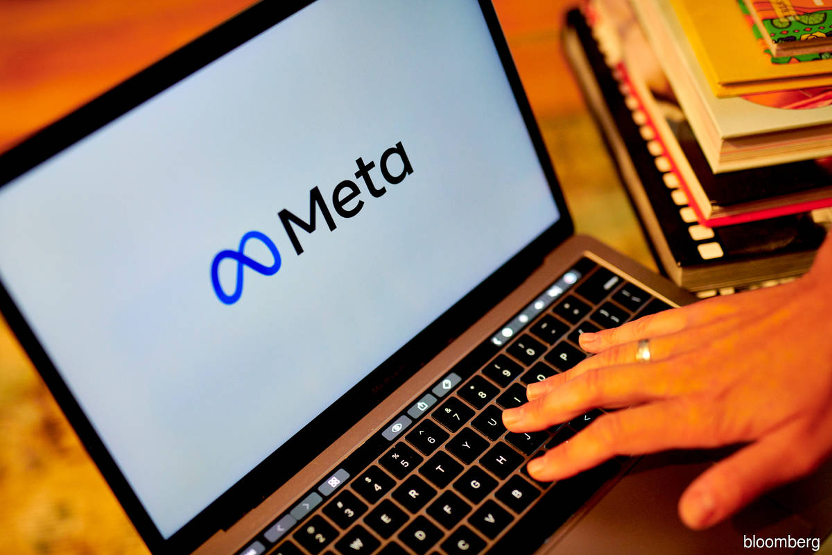 Meta's AI leaders discussing using Google, OpenAI models in apps, The Information reports