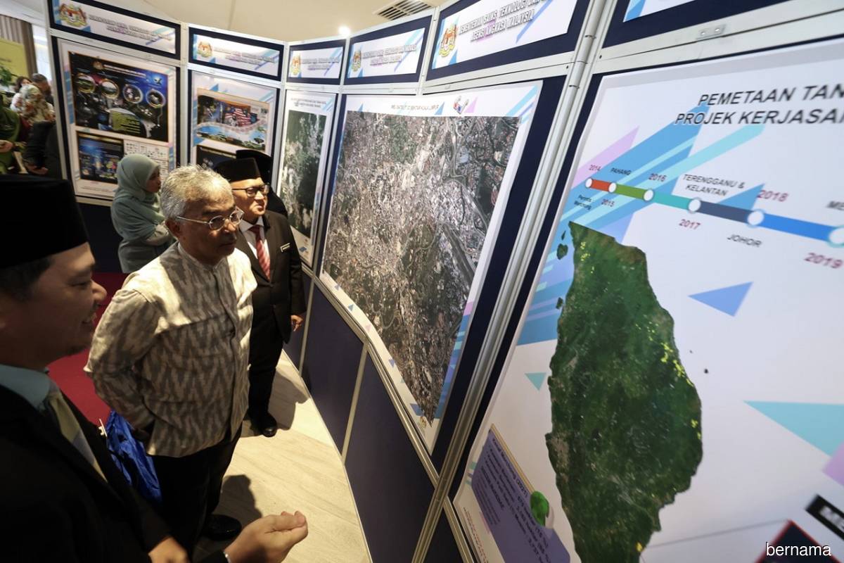 King Witnesses Signing of MOU to Enhance Environmental Sustainability ...