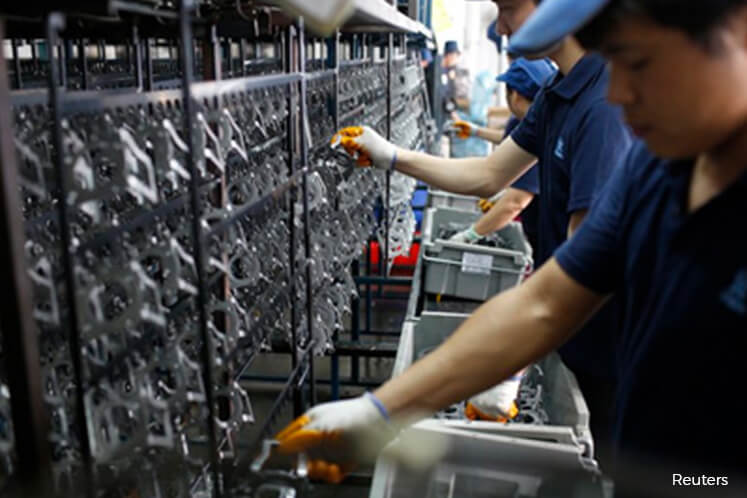 Malaysia's manufacturing sector returns to contraction territory in May