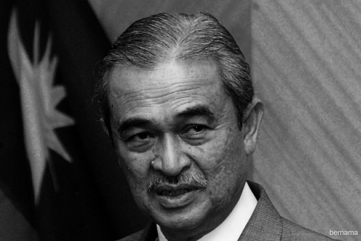 Pak Lah, a gracious statesman who redefined Malaysia's political ...