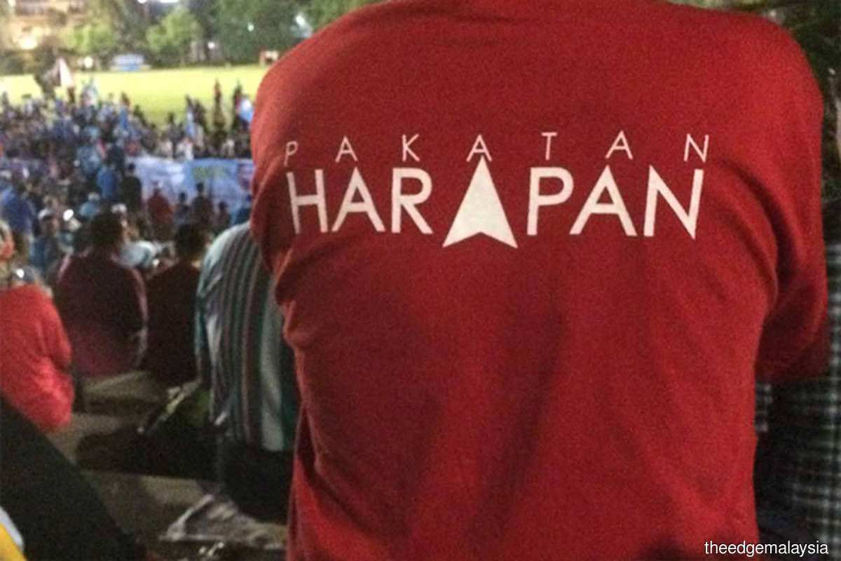Selangor PH files police report over alleged defamatory post against ...