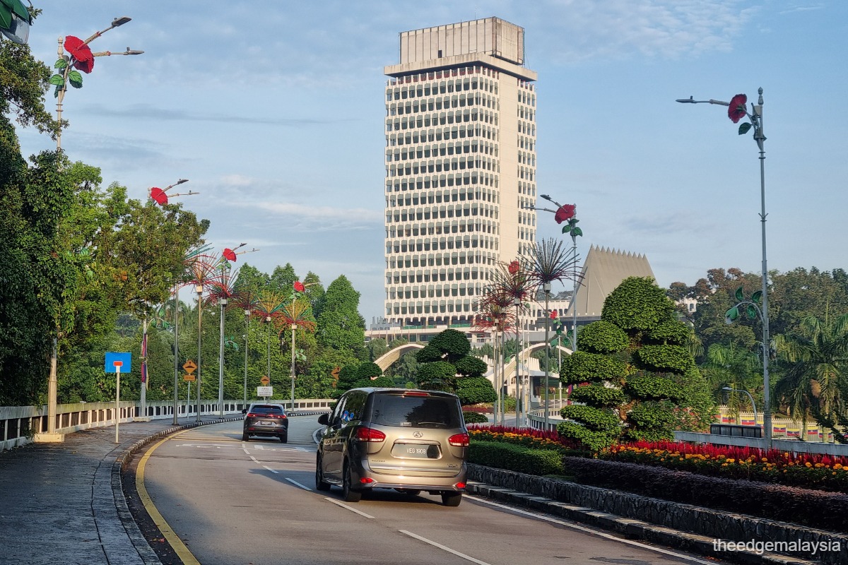 Dewan Rakyat sitting begins on Monday, with focus on tabling of 13th ...