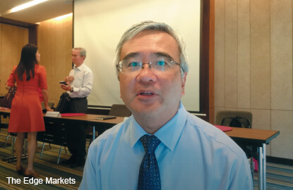 Kronologi Asia banks on India venture