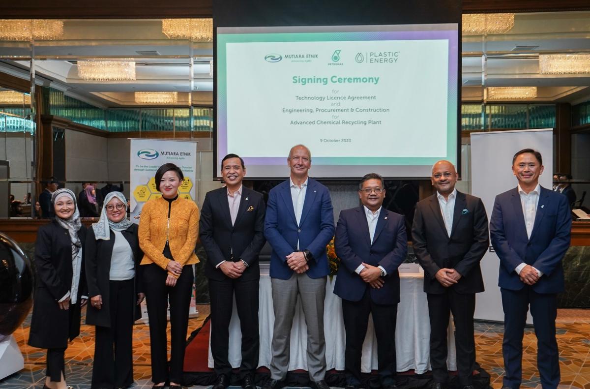 Petronas Chemicals to Build Asia’s Largest Advanced Chemical Recycling ...