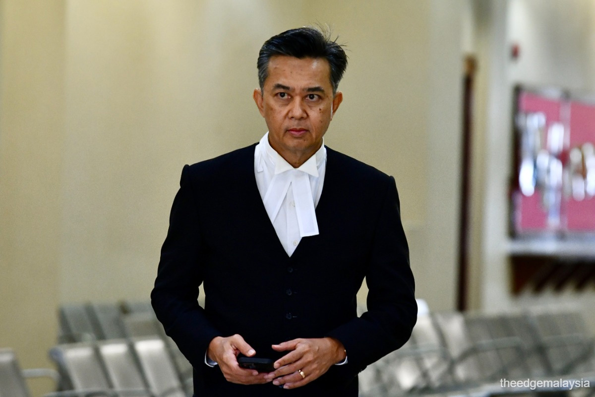 SRC's sham CSR subsidiary used as Najib’s RM43.96 mil slush fund, court ...