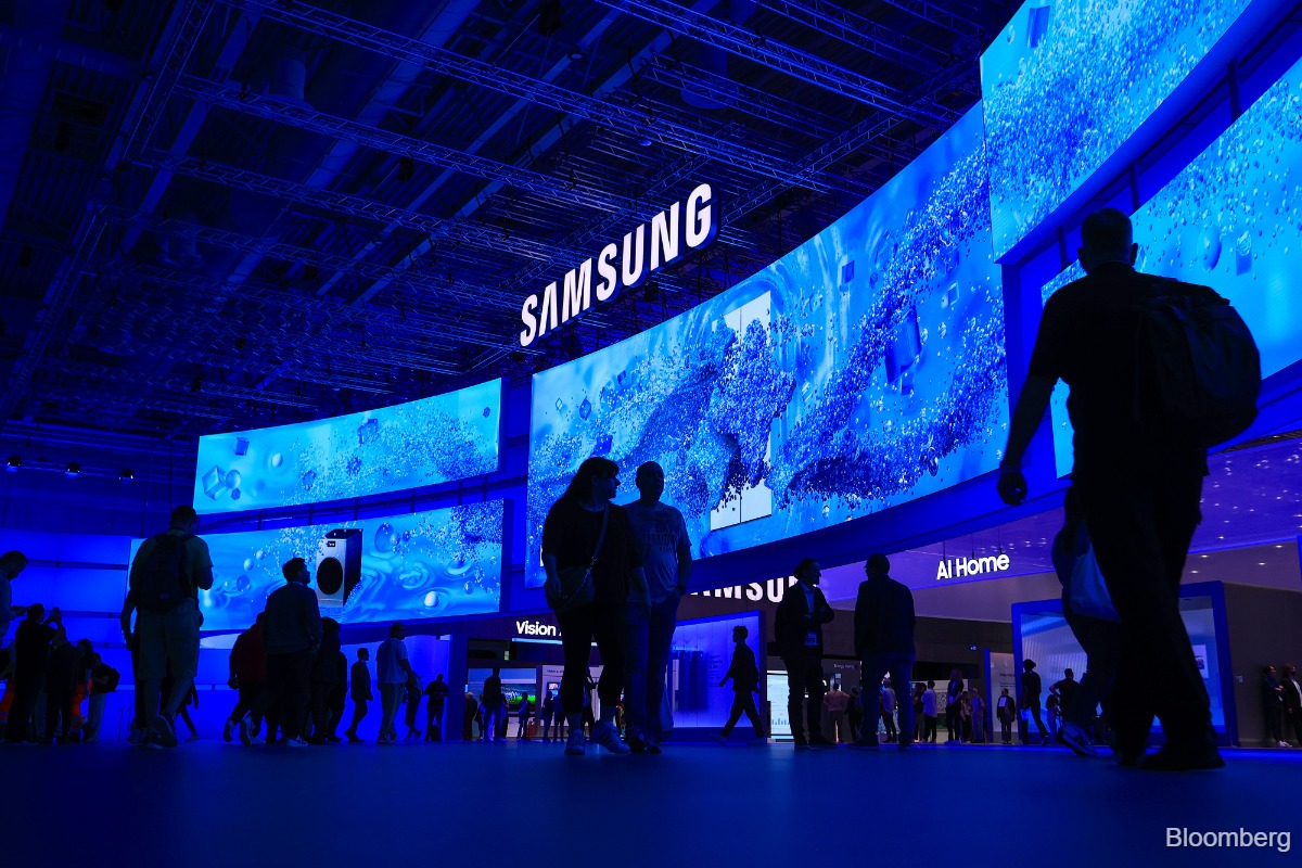 Samsung to showcase its first ever trifold phone at Apec summit