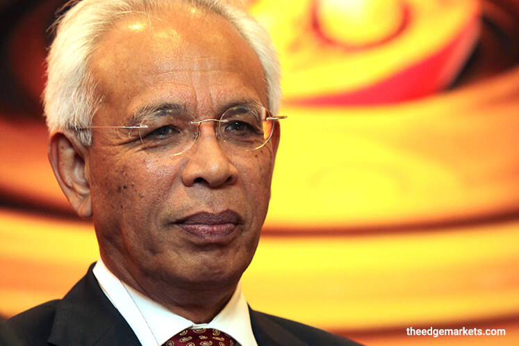 Felda chairman says FGV board should be free of politics