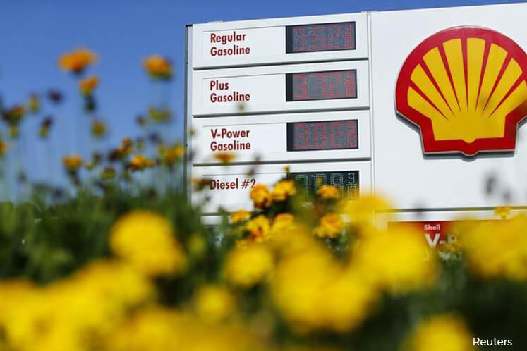 Shell raises oil storage capacity at Singapore Bukom refinery