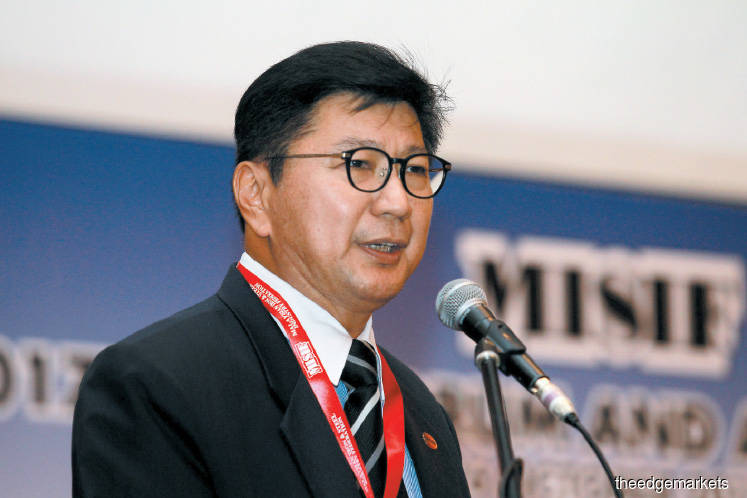 Misif sees bright future for local steel industry