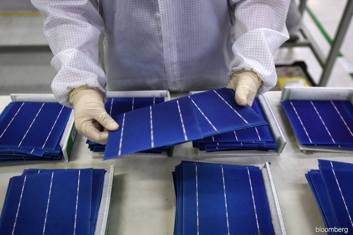 Biden solar-tariff exemption challenged by US panel makers | KLSE Screener