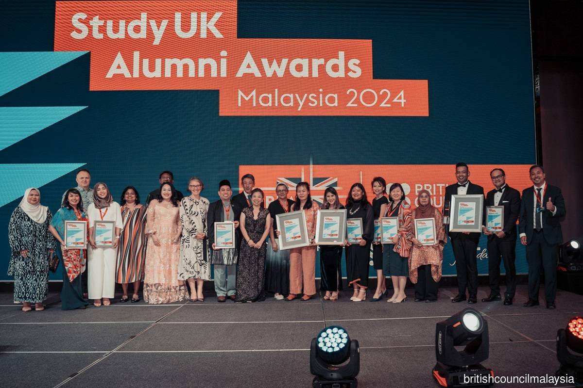British Council honours 12 Malaysians at Study UK Alumni Awards