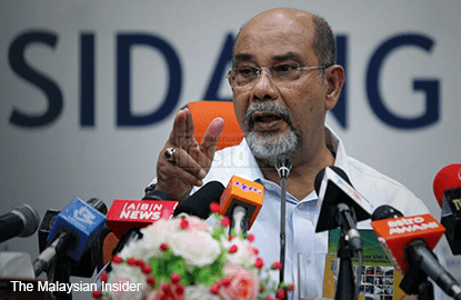 Taxi association says Syed Hamid sabotaging PM’s leadership