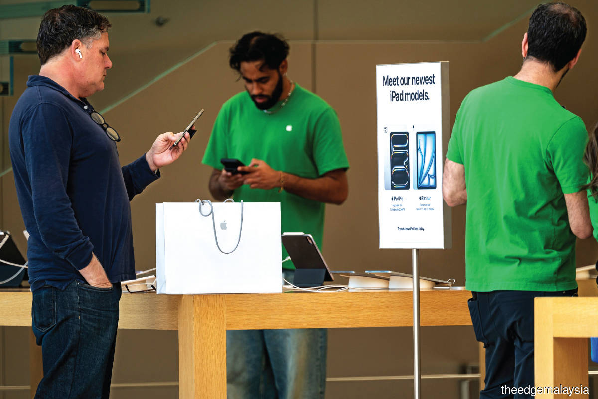 Tech: Is Apple Intelligence the AI for the rest of us?