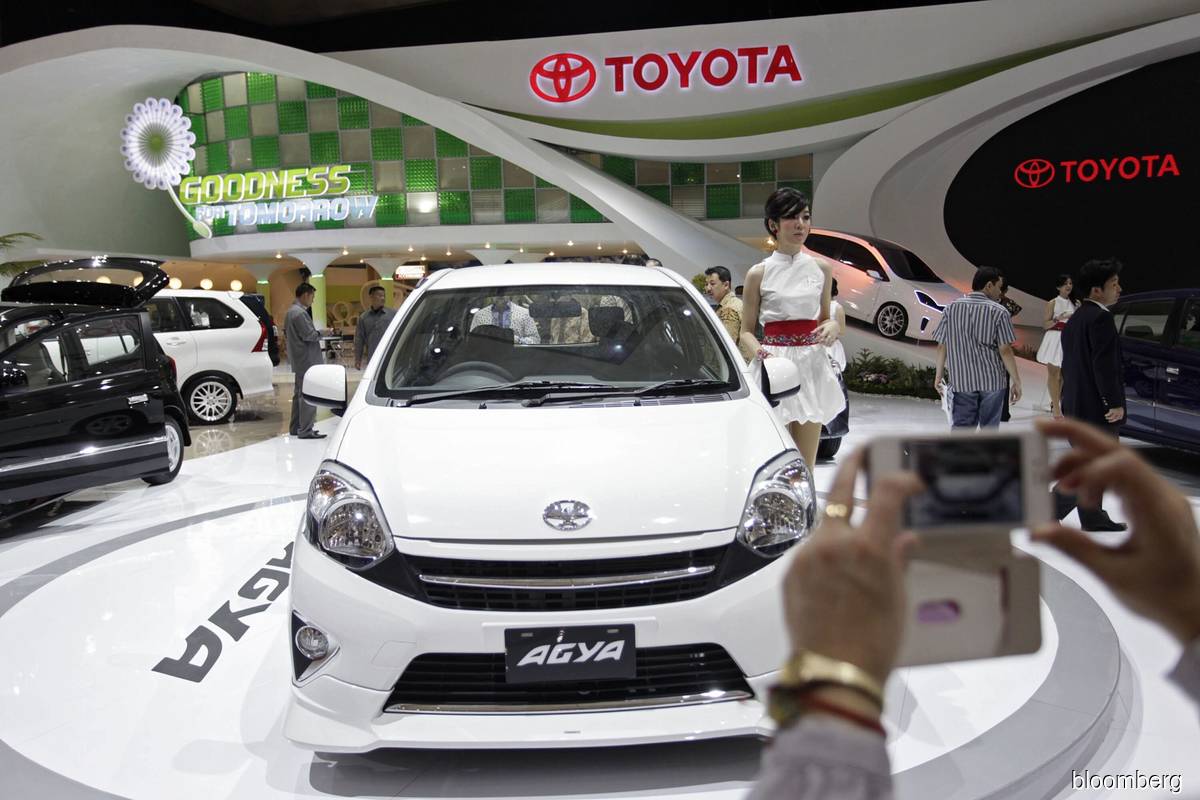 Daihatsu admits to fudging crash test results for 88,000 cars ...