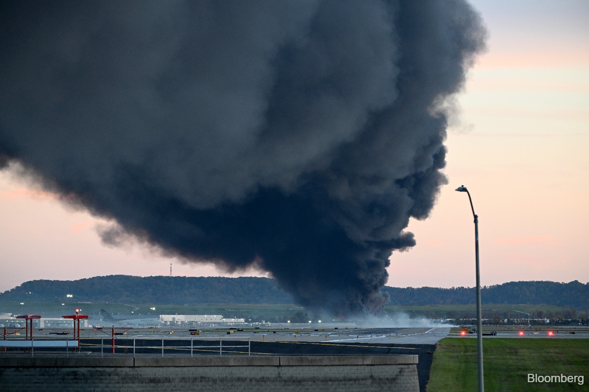 UPS, FedEx ground MD-11 fleet on Boeing’s advice after crash