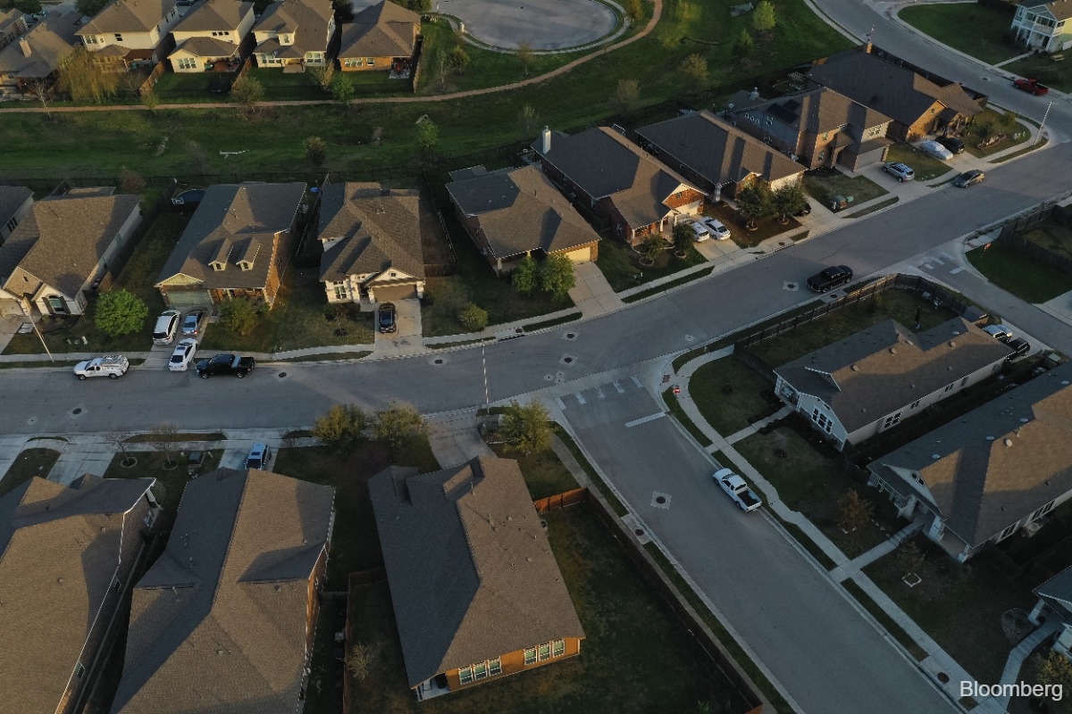 US existing-home sales edge down as high costs stymie buyers