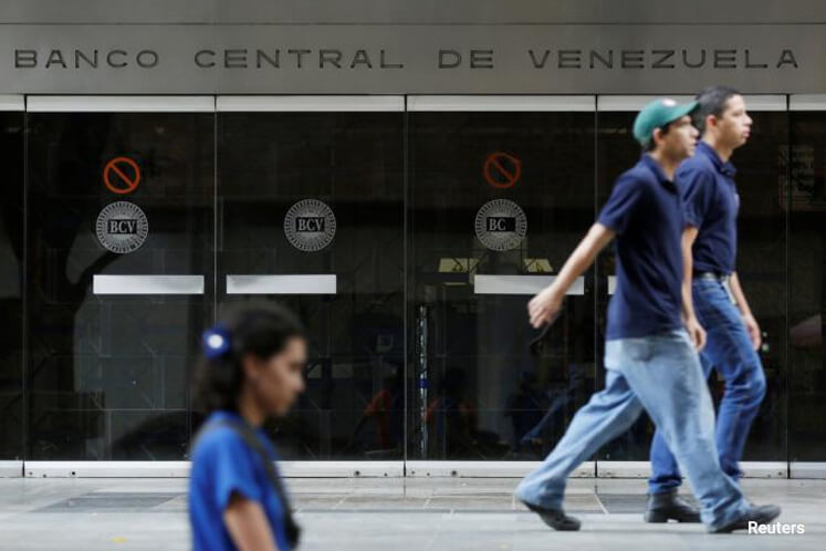 Crisis-hit Venezuela halts publication of money supply data