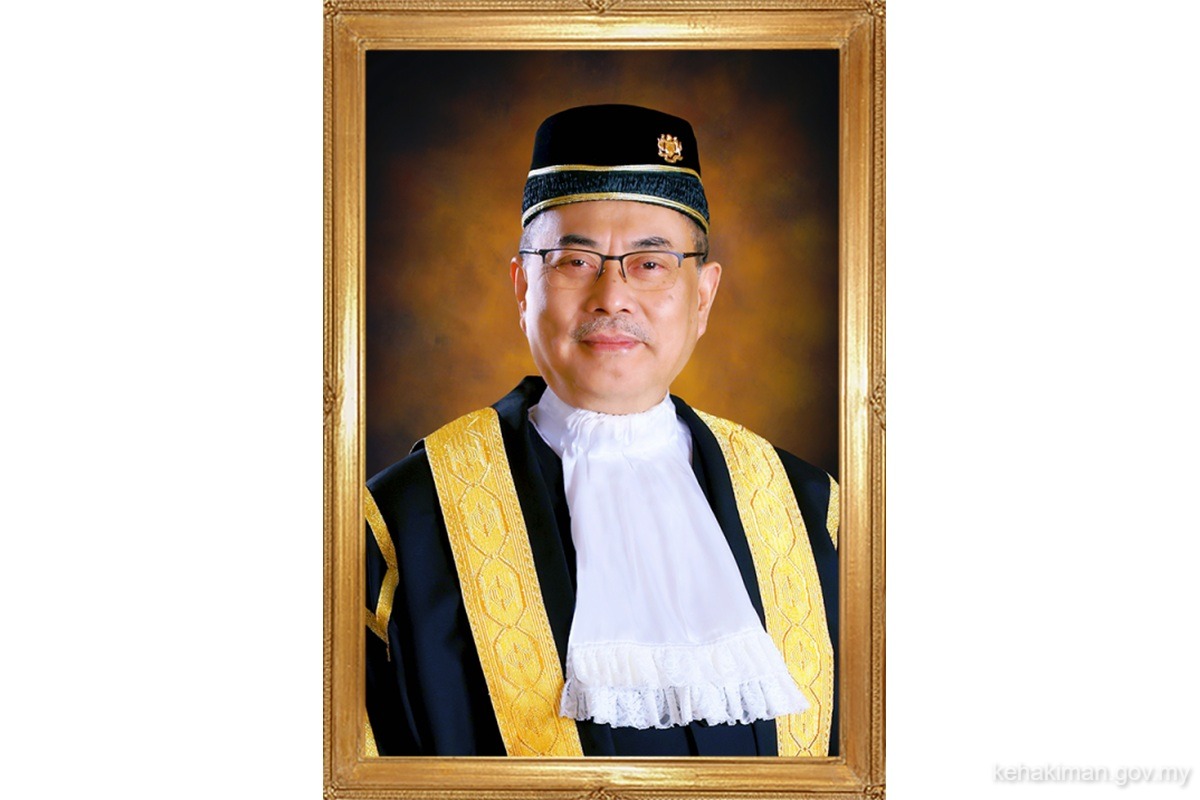 Three former Chief Justices back Wan Ahmad Farid's appointment as new ...