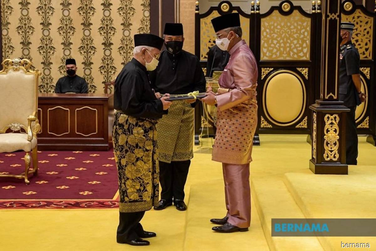 Abdul Taib continues service as Sarawak Governor for another two years ...
