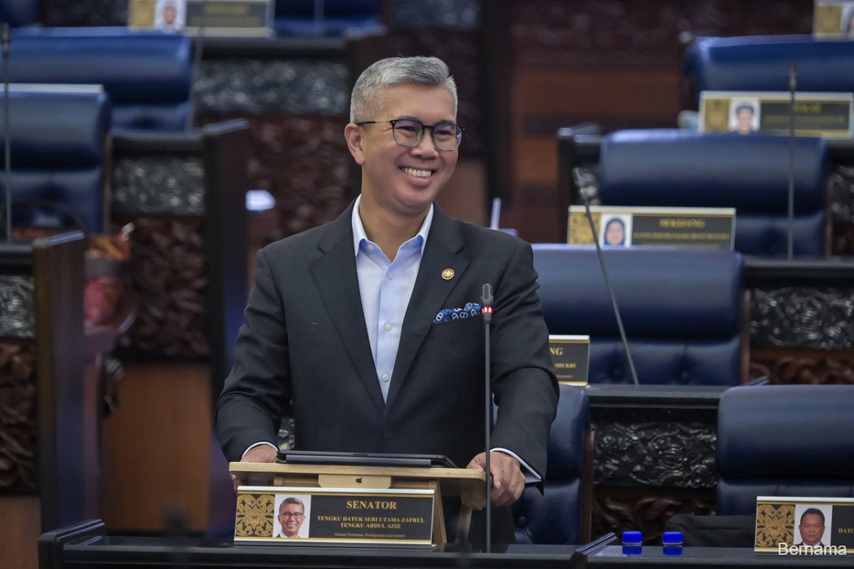 Zafrul: Malaysia maintains neutral stance, firms free to use US or ...