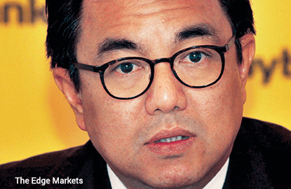 Maybank sets lower ROE for FY16