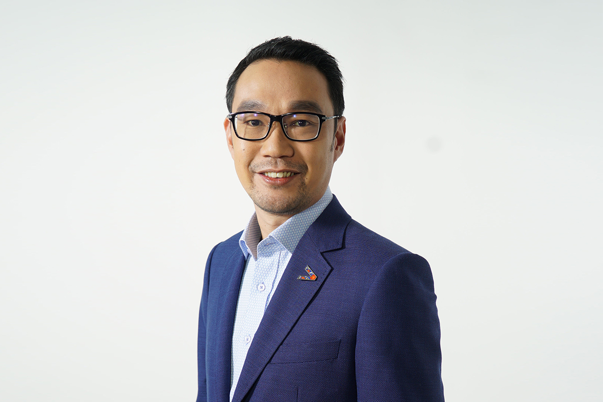 As uncertainty rules, intersection between people and tech is redefined