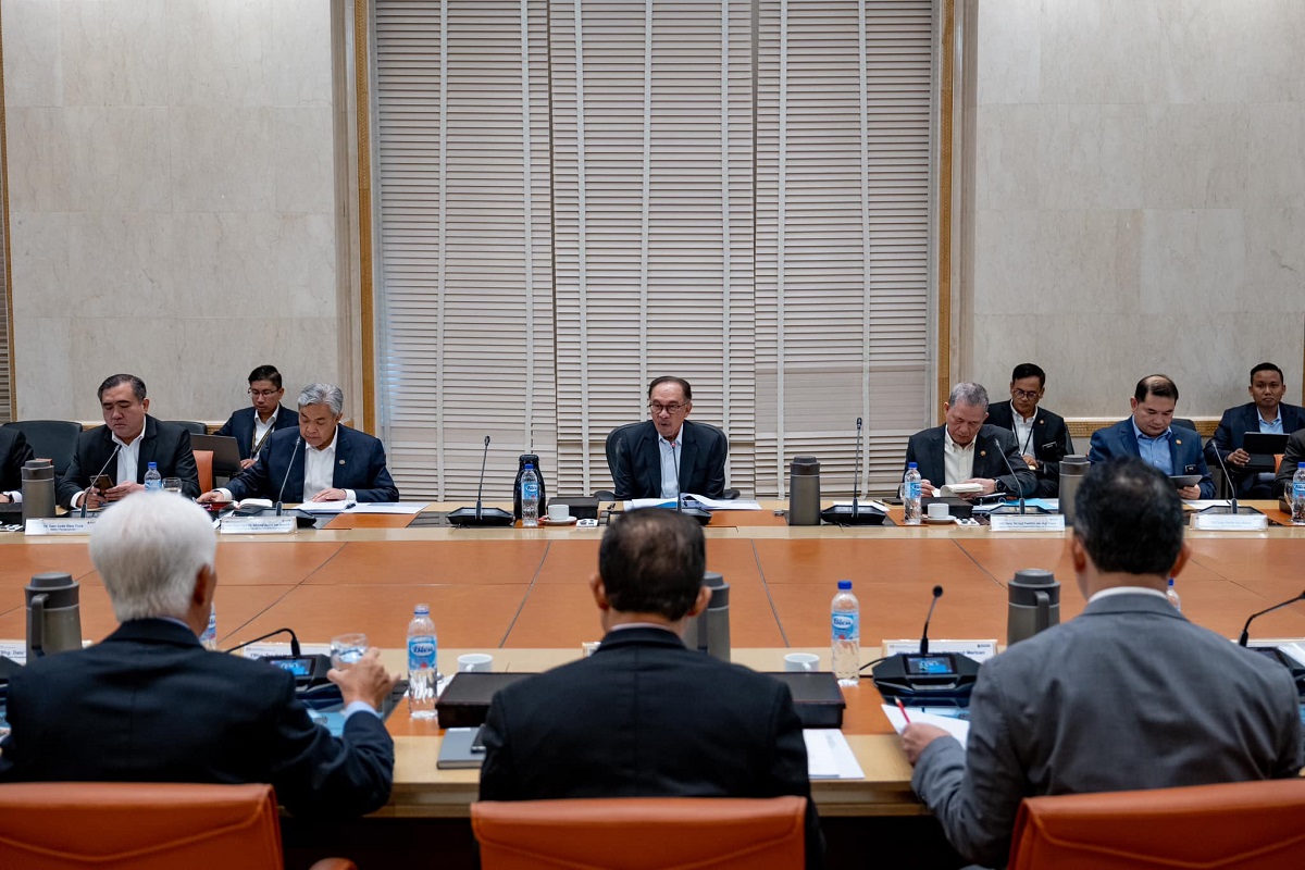 Anwar: Savings from targeted diesel subsidy to go back to people via ...