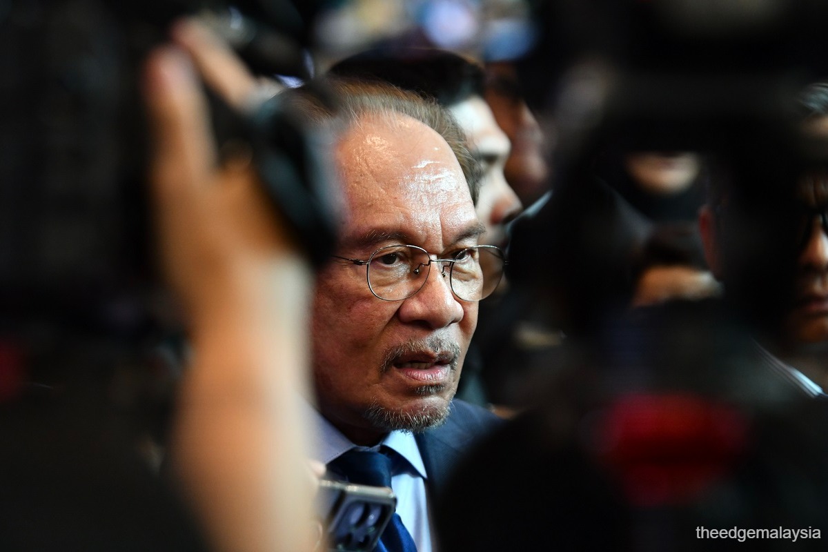 Anwar urges transparent probe into assault on Rafizi’s son | KLSE Screener