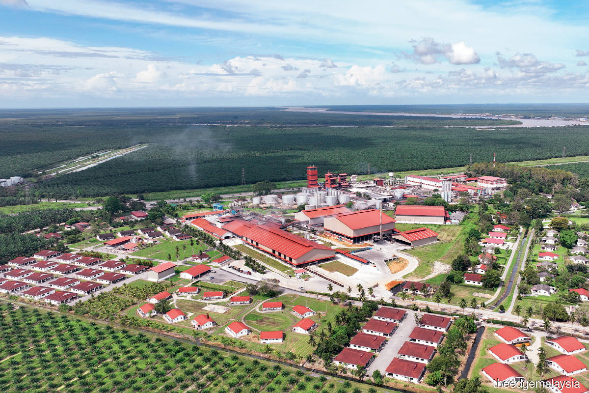 HIGHEST RETURN ON EQUITY OVER THREE YEARS: PLANTATION: United ...