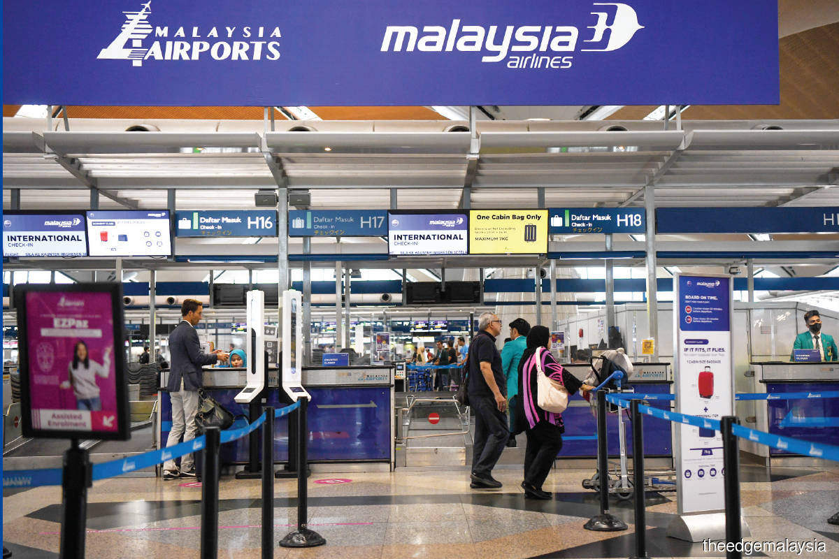 HIGHEST RETURNS TO SHAREHOLDERS OVER THREE YEARS: TRANSPORTATION ...