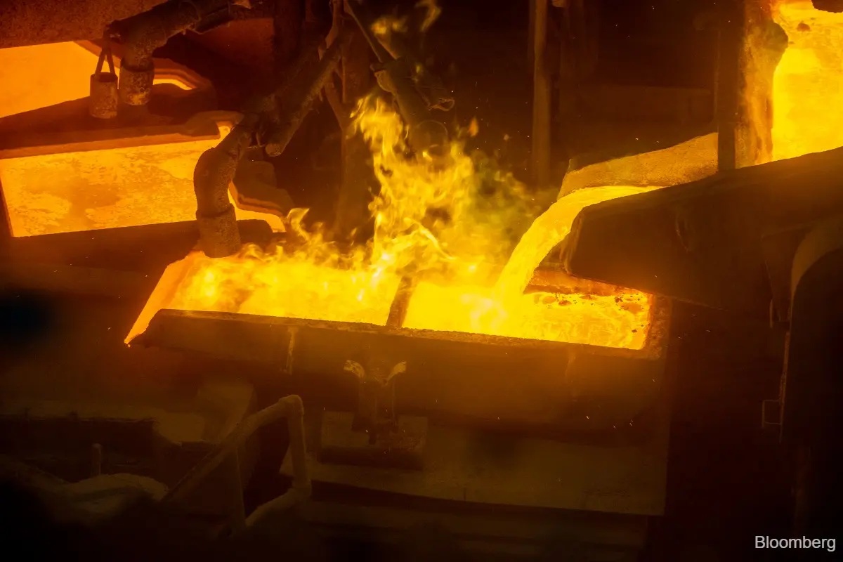 Australia launches US$395m rescue of Glencore copper smelter