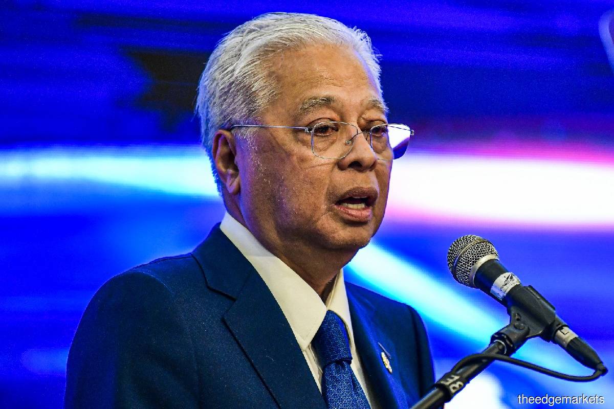 Identify political foes to do electoral battle, PM tells BN members ...