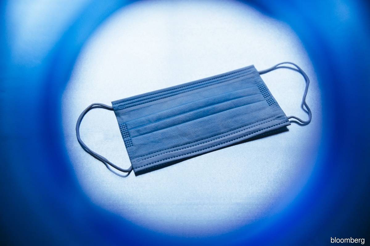 Khairy: MOH will make announcement on face mask mandate very soon ...