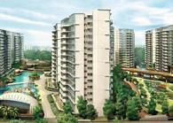 Singapore condo drop makes city a carry-trade source