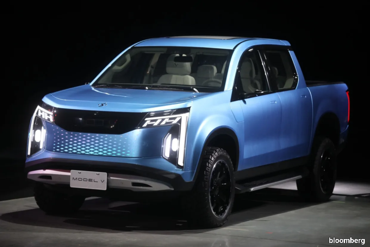 Foxconn Unveils Pickup, Crossover Models to Expand EV Lineup | I3investor