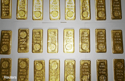 As ringgit falls, gold gains currency among young Malaysians