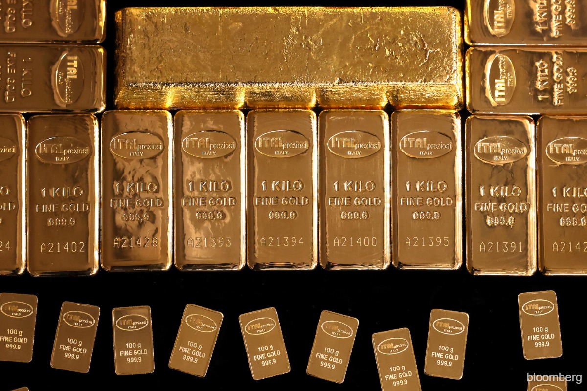 BlackRock’s Fink sees case for crypto, gold as ‘assets of fear’