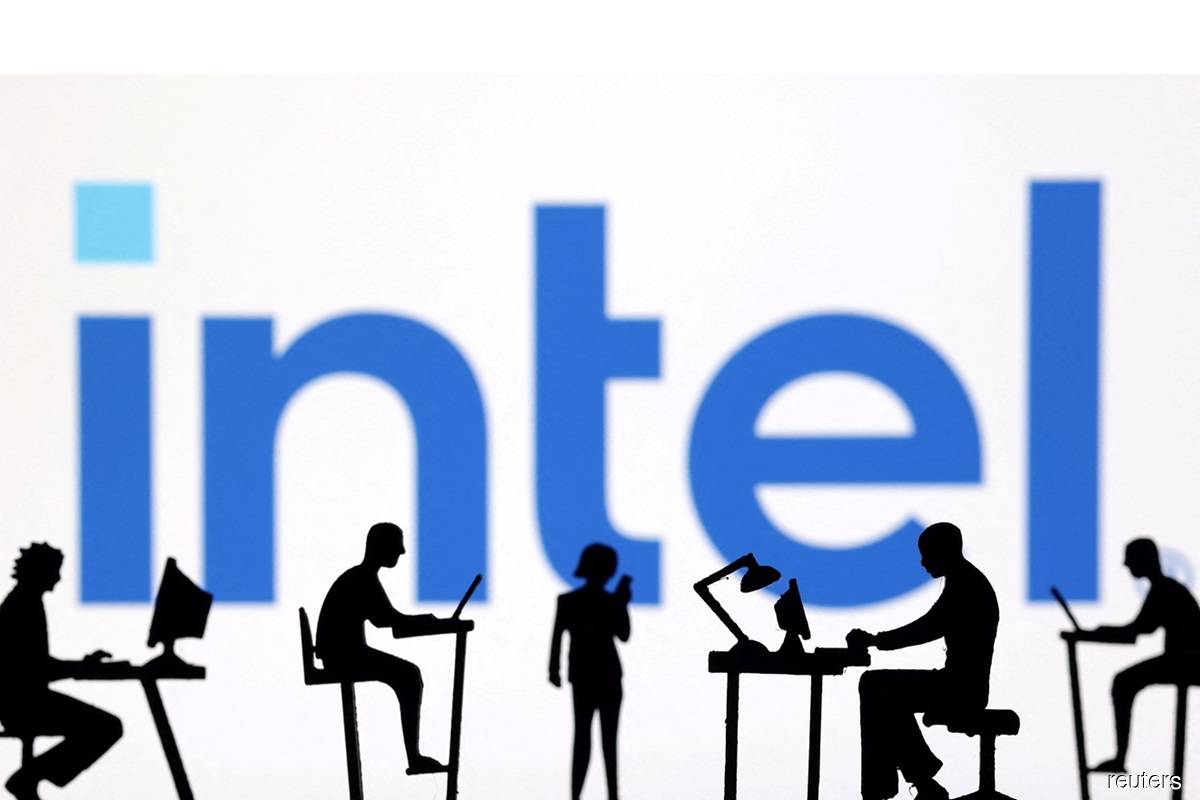 Intel says sales will fall short of expectations, cuts jobs