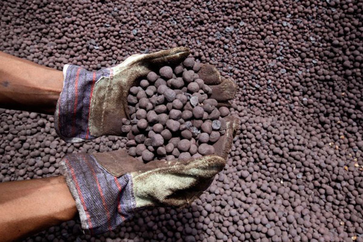 Iron ore prices set to remain under pressure amid Chinese property ...